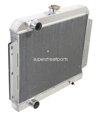 3 Row Performance Aluminum Radiator for 66-69 International Scout V8 MT